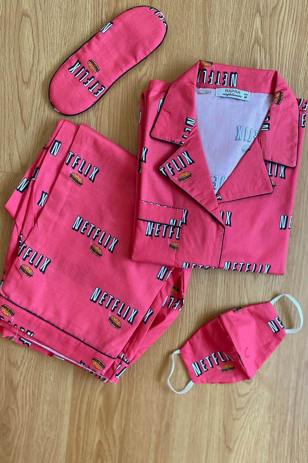 NETFLIX Rapra Nightwear